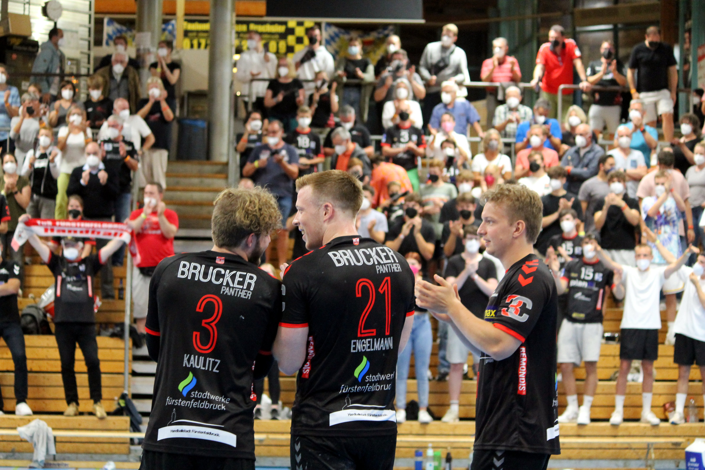 Souveräner Auftaktsieg gegen Willstätt | TuS FFB Handball - Handball ...