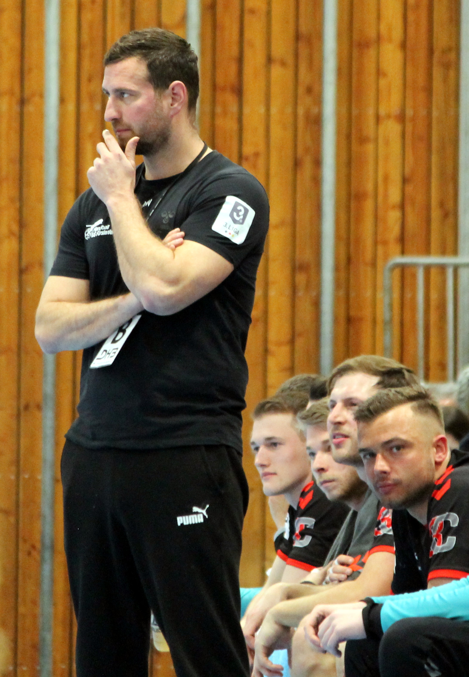 Coach Martin Wild lotst Riesentalent zu den Panthern | TuS FFB Handball ...