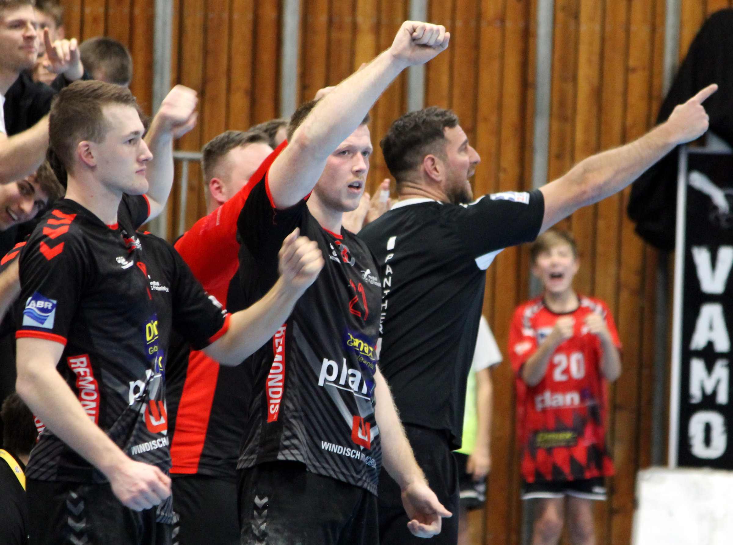 Drei Leistungsträger gehen von Bord | TuS FFB Handball - Handball Made ...